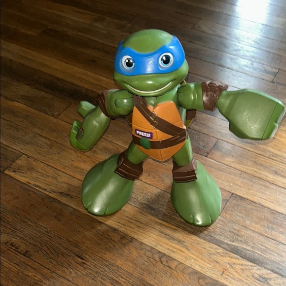 Toys | Teenage Mutant Ninja Turtles Leonardo Action Figure | Poshmark